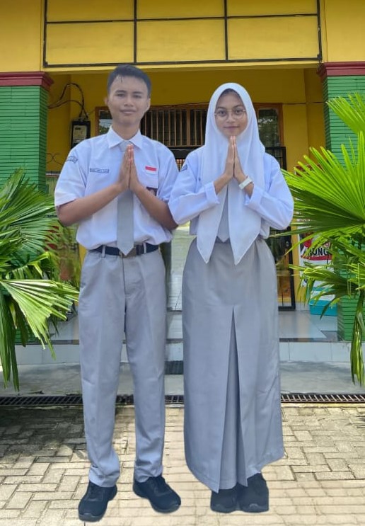 Seragam Siswa SMA Negeri 15 Pekanbaru - SMA Negeri 15 Pekanbaru